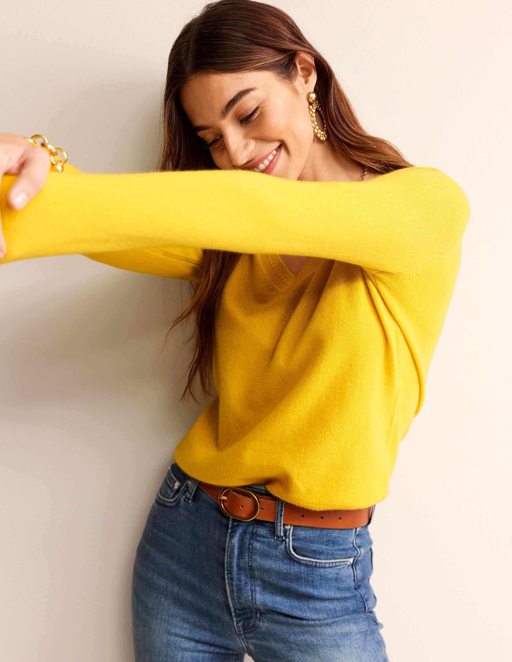 Eva Cashmere V-neck Jumper-Pineapple Yellow | Boden UK